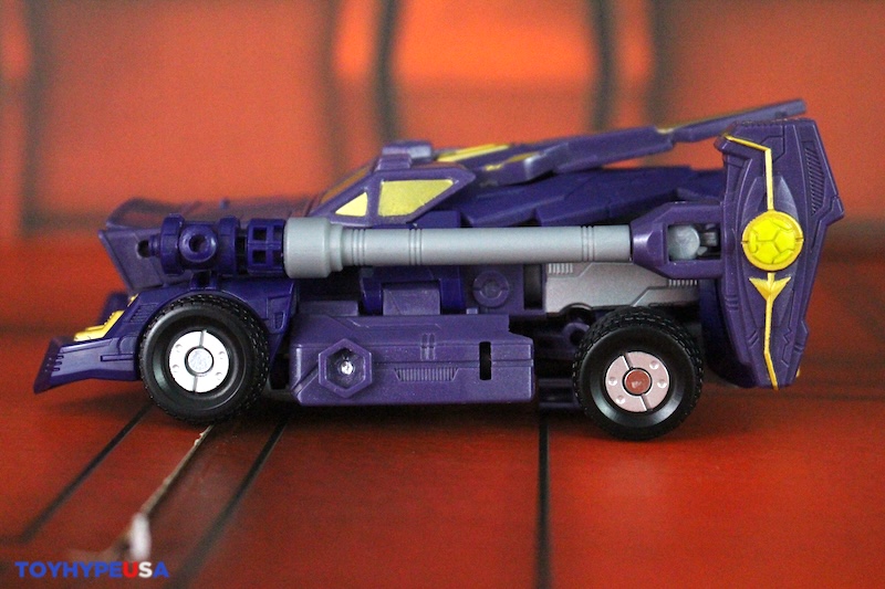 Hasbro Transformers: Age of the Primes Solas Prime Figure Review