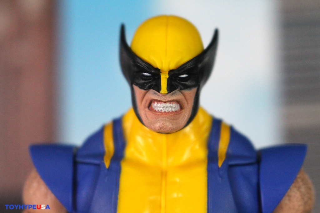 Hasbro Marvel Legends Astonishing X-Men Wolverine Figure Review