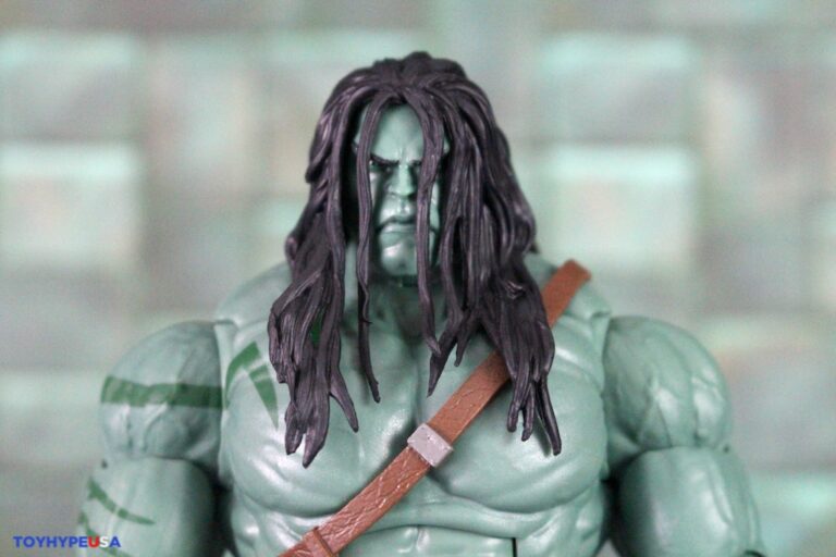 Hasbro Marvel Legends 85th Anniversary Skaar Figure Review