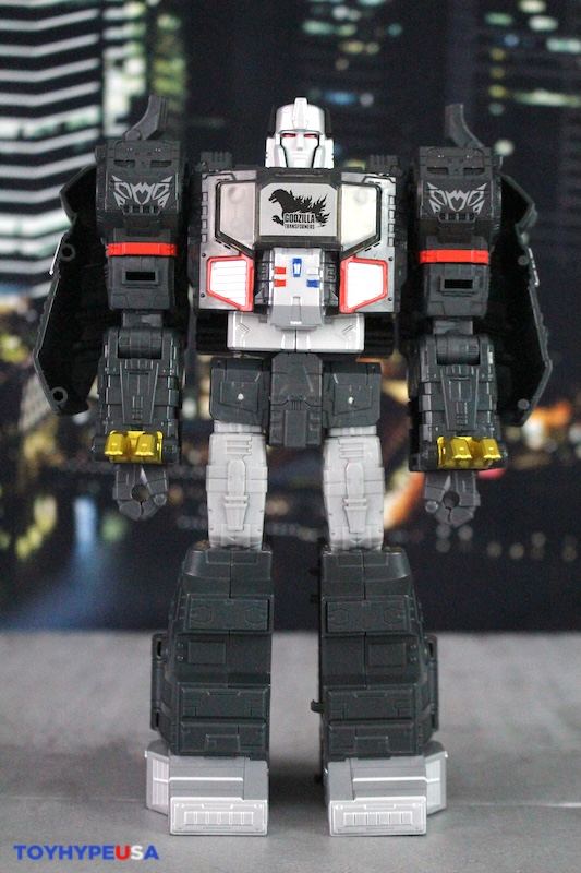 Takara-Tomy Transformers x Godzilla Synergenex Leader Class Megatron ...