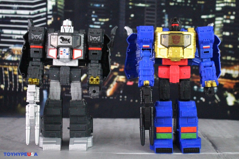 Takara-Tomy Transformers x Godzilla Synergenex Leader Class Megatron ...
