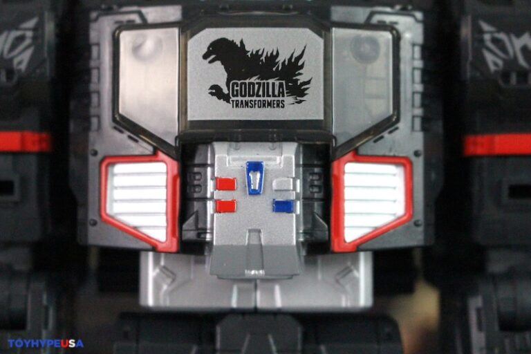Takara-Tomy Transformers x Godzilla Synergenex Leader Class Megatron ...