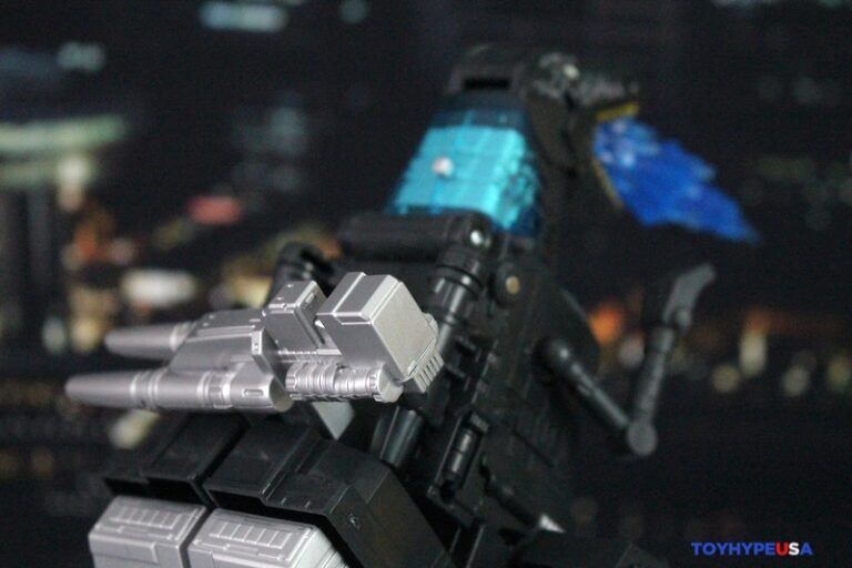 Takara-Tomy Transformers x Godzilla Synergenex Leader Class Megatron ...
