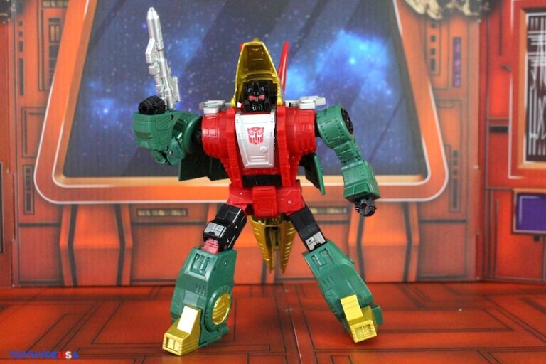 Hasbro Transformers: Age of the Primes Leader Class G2 Universe Dinobot ...