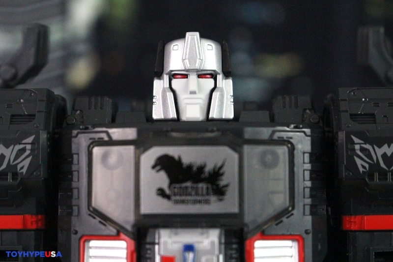 Takara-Tomy Transformers x Godzilla Synergenex Leader Class Megatron ...