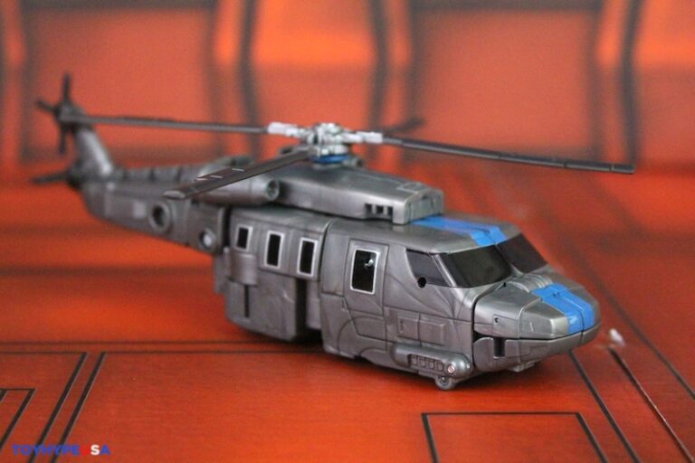 Hasbro Transformers: Age of the Primes Combaticon Vortex Figure Review