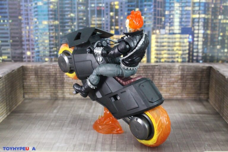 Hasbro Marvel Legends Ghost Rider (Danny Ketch) & Hellcycle Figure Review