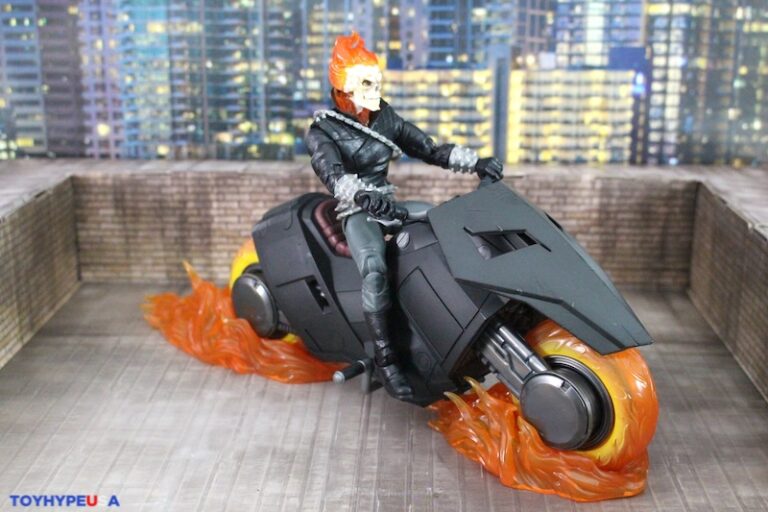 Hasbro Marvel Legends Ghost Rider (Danny Ketch) & Hellcycle Figure Review