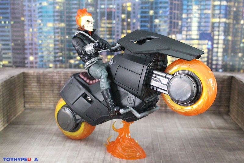 Hasbro Marvel Legends Ghost Rider (Danny Ketch) & Hellcycle Figure Review
