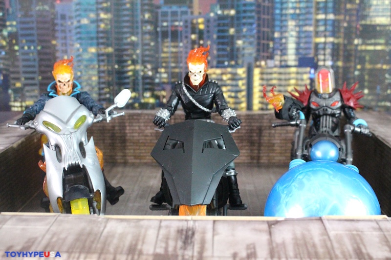 Hasbro Marvel Legends Ghost Rider (Danny Ketch) & Hellcycle Figure Review