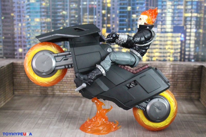 Hasbro Marvel Legends Ghost Rider (Danny Ketch) & Hellcycle Figure Review
