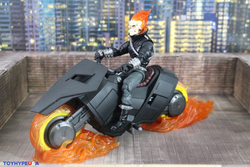 Hasbro Marvel Legends Ghost Rider (Danny Ketch) & Hellcycle Figure Review