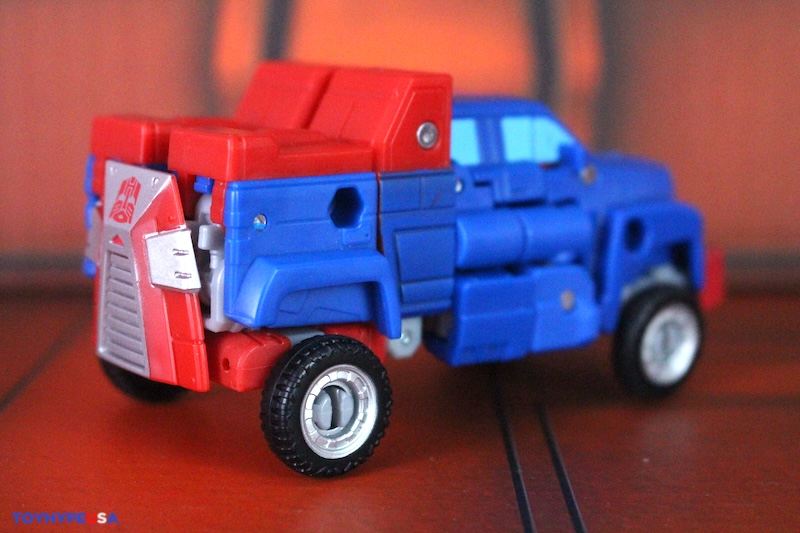 Hasbro Transformers: Legacy United G1 Universe Autobot Gears & Legacy ...
