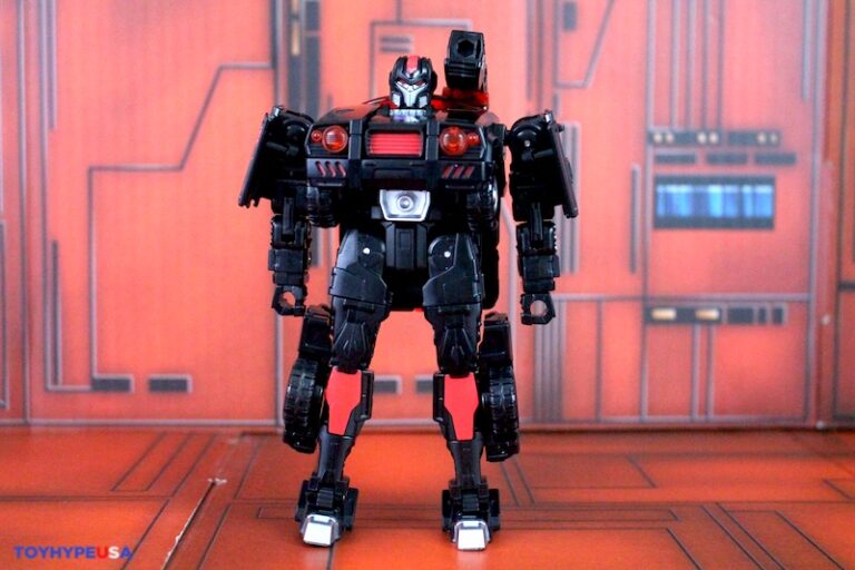 Hasbro Transformers: Age of the Primes Voyager Flatline Figure Review