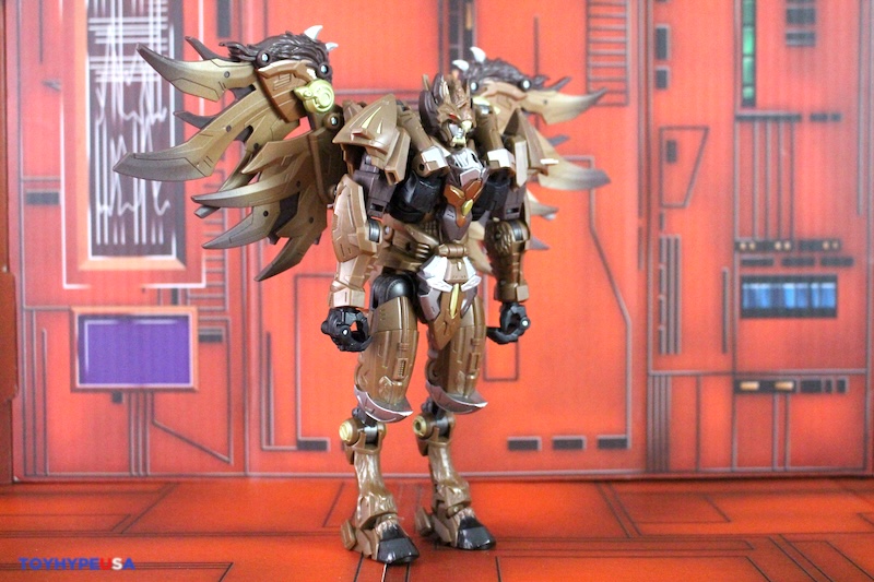 Hasbro Transformers: Age of the Primes Onyx Prime Figure Review